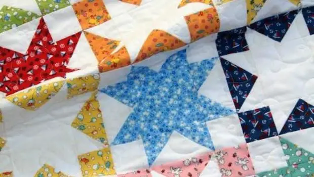 Shadow Stars Baby Quilt | Free Pattern - Sewing With Scraps