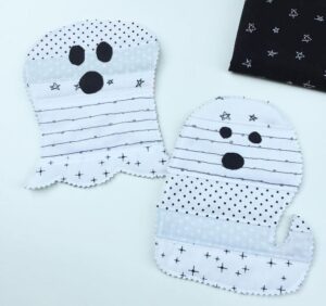 Easy Ghost Mug Rugs - Sewing With Scraps